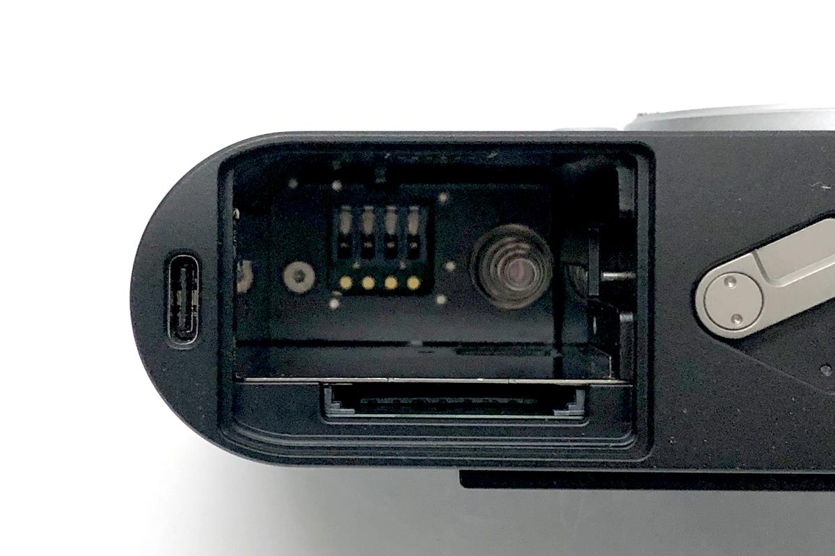 M11 ボディ ブラックペイント CA01-M2929-3V1A | ライカ | デジタルレンジファインダーカメラ│アールイーカメラ