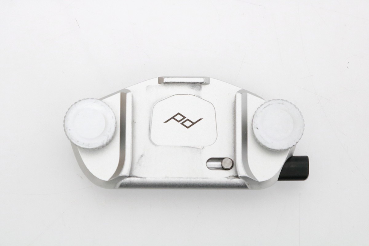 キャプチャー V3 シルバー CA01-M4163-2D2E | ピークデザイン | その他カメラアクセサリー│アールイーカメラ